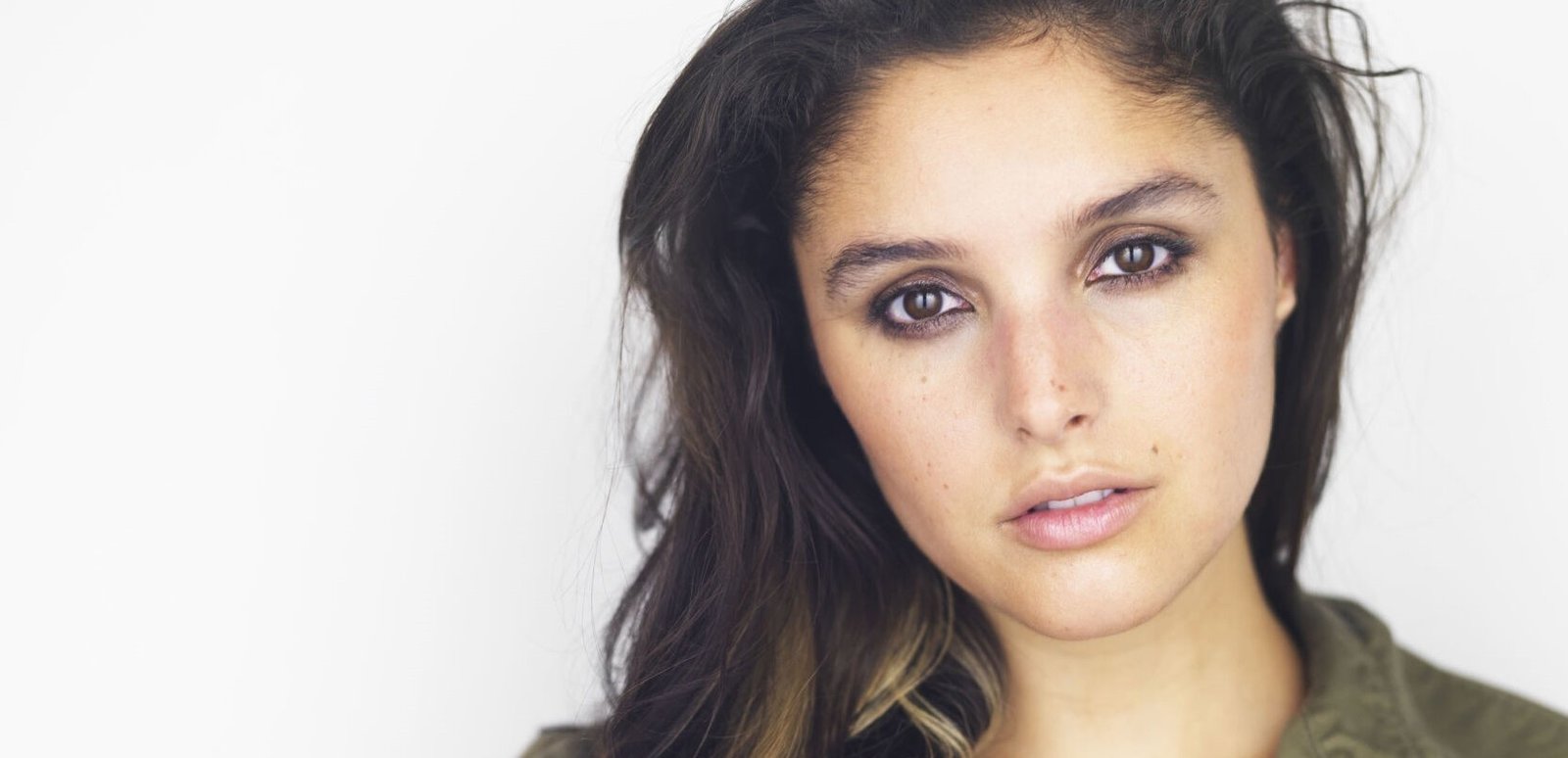 Indian American Actress Sheila Houlahan Gets Breakout Role in Warner ...