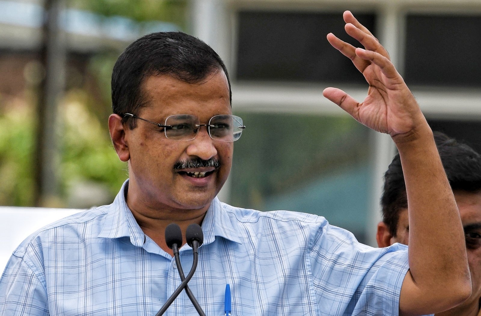 Thousands Protests Across India, Demand Just, Says Kejriwal on Agnipath ...