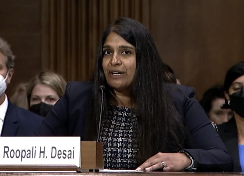 Demi Moore, Daughters, on Mother’s Day Pose With ‘Amma’ Mata ...