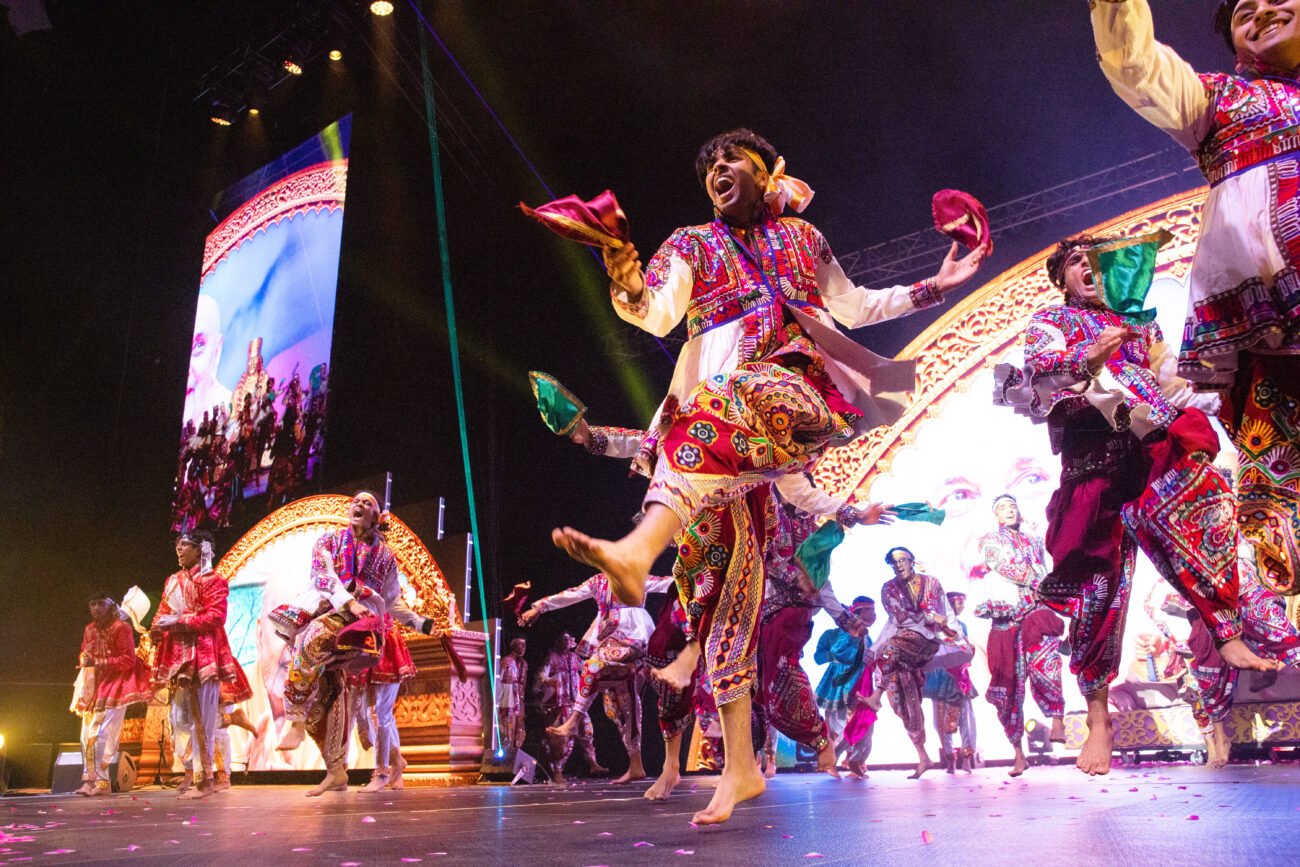 Mammoth Gathering to Celebrate 10th Anniv of BAPS LA Temple, 100th ...