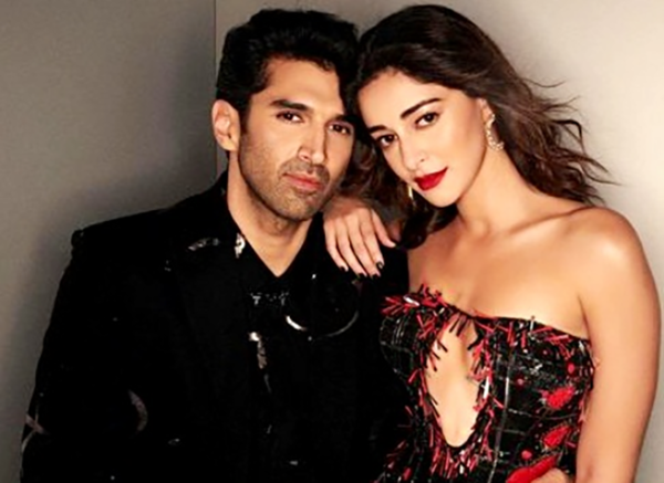 Aditya Roy Kapur, Ananya Panday Spotted Cuddling In Lisbon - IndiaWest News