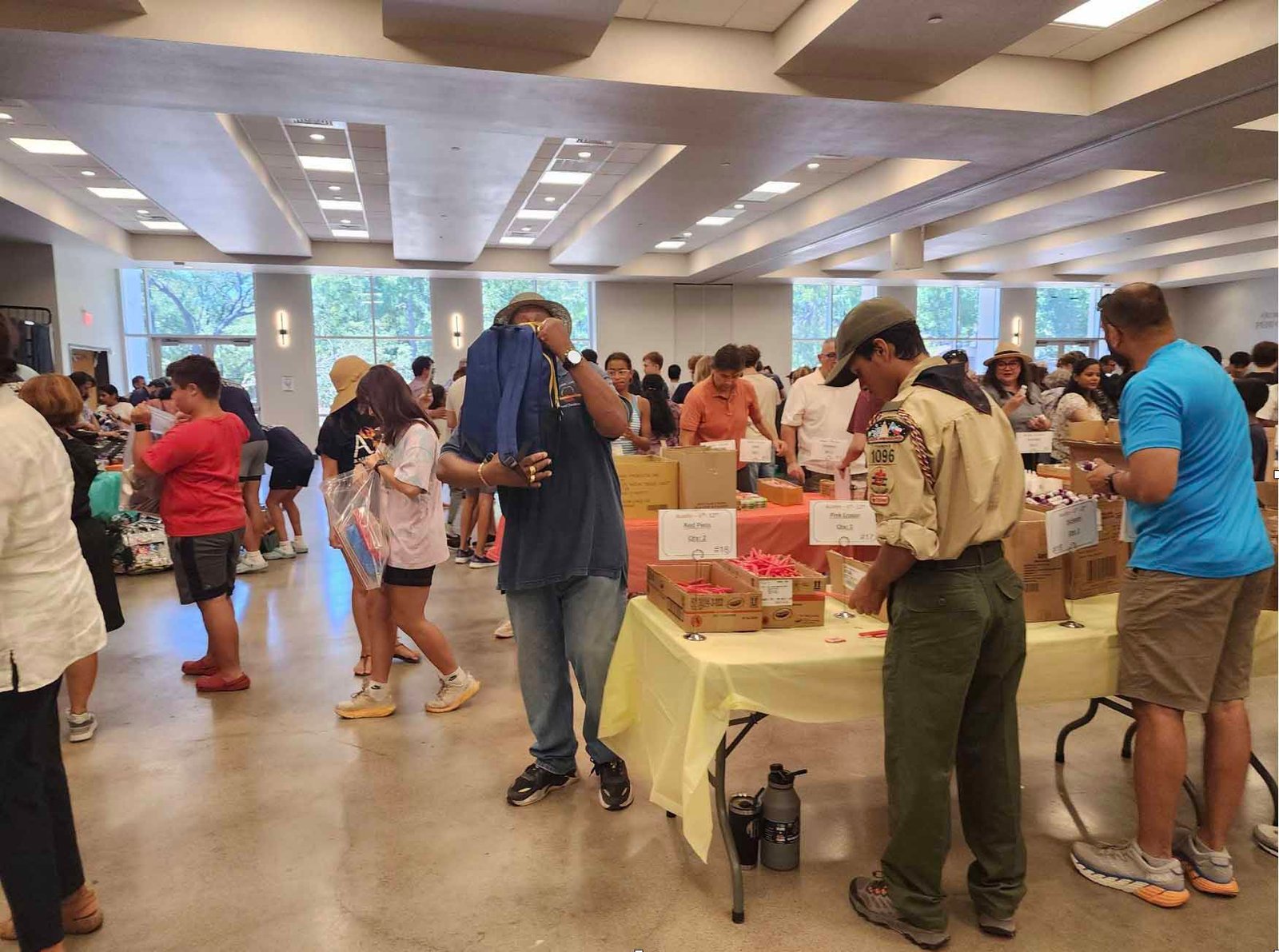 Hindu Charities For America Provides School Supplies For 1,400 Students ...