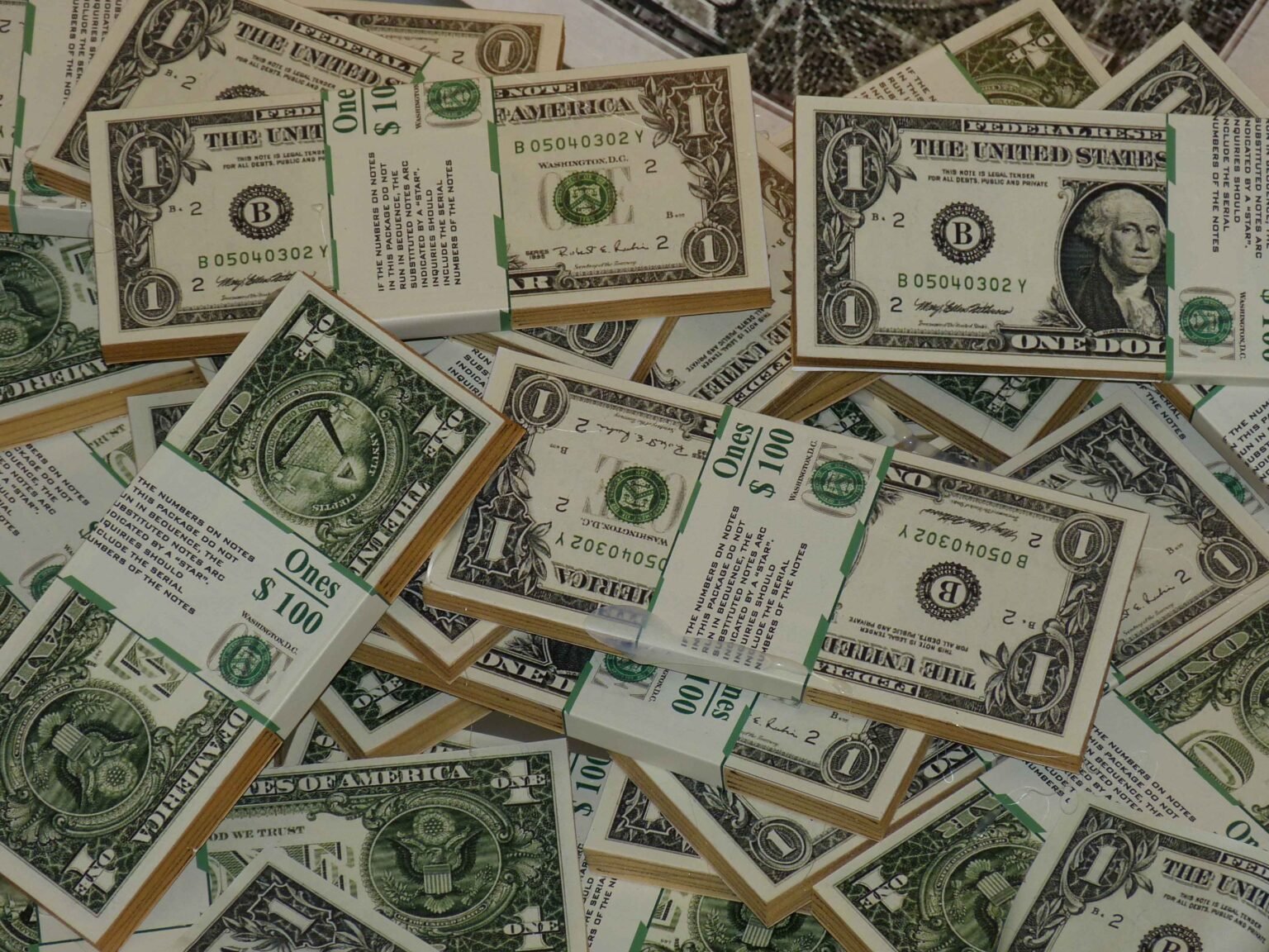 Four Arrested Using NY Diamond District Firms As Fronts To Move $600 ...