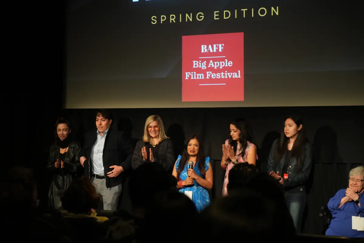 Neha Lohia’s ‘Hello Dad’ Draws Large Audience At Film Fest - IndiaWest News